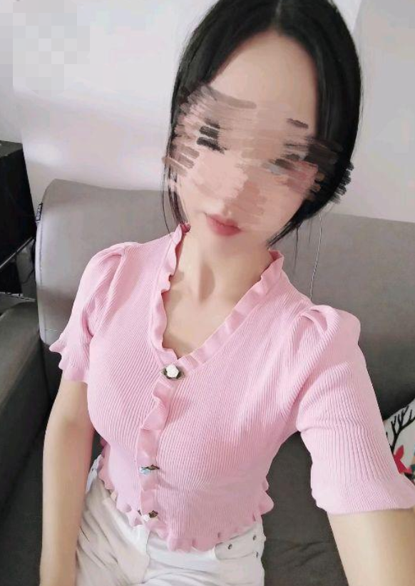 会喷水的亲姐姐 On Twitter