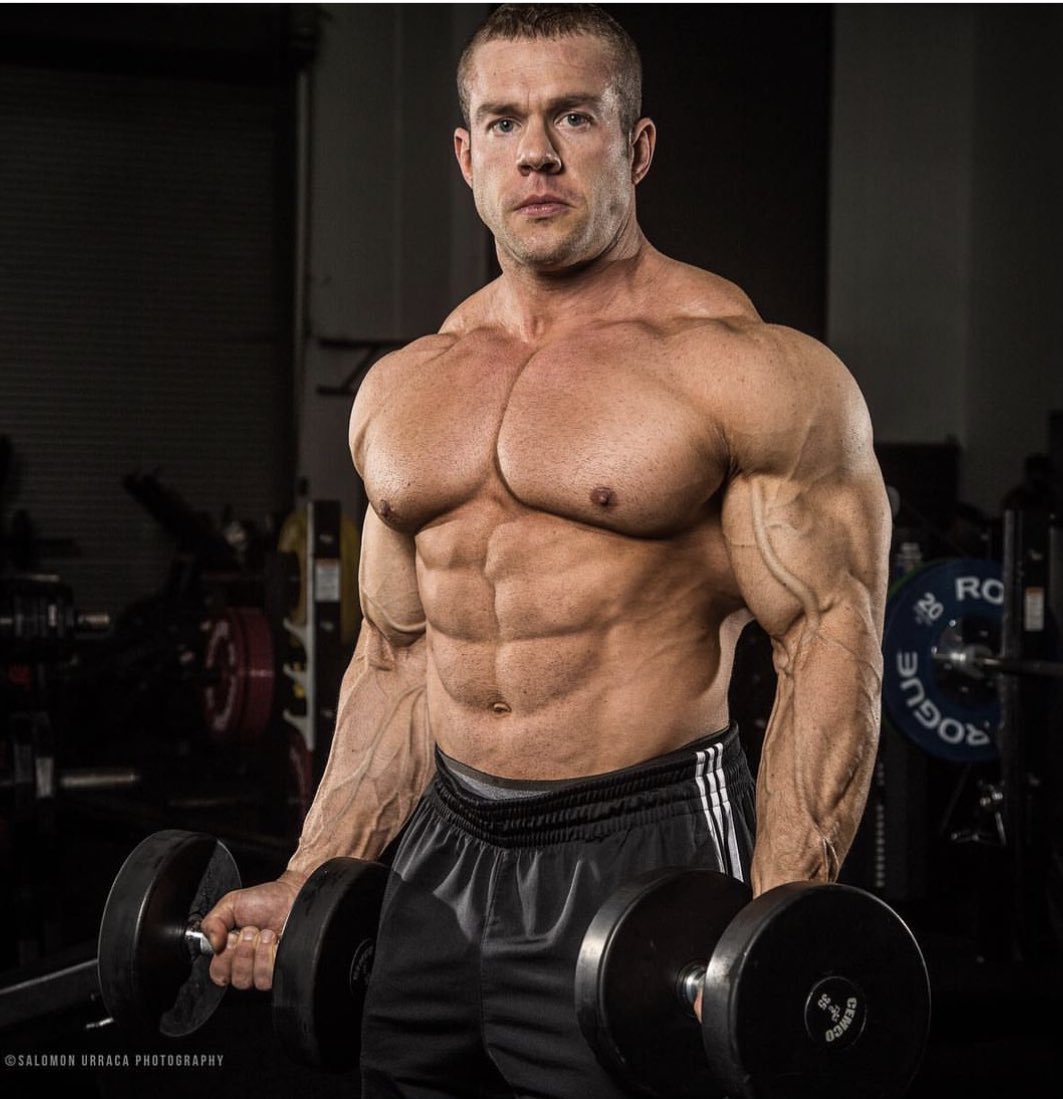 Mikey Mike on Twitter: "RT @MuscleJacking: Muscle stud, Chris Tuttle 🇺🇸"