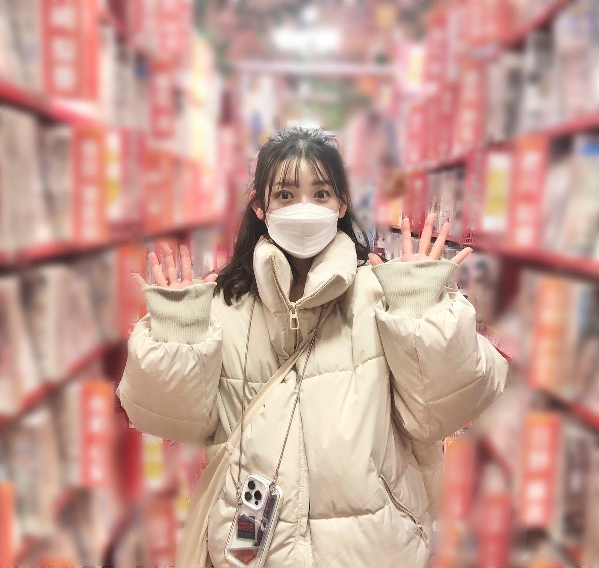 栗原沙也加 on Twitter: "そして1stグラビアDVD『Twinkle』 発売までついにあと2日っ👏🤍 サイン入りチェキ＆割引つきの ...