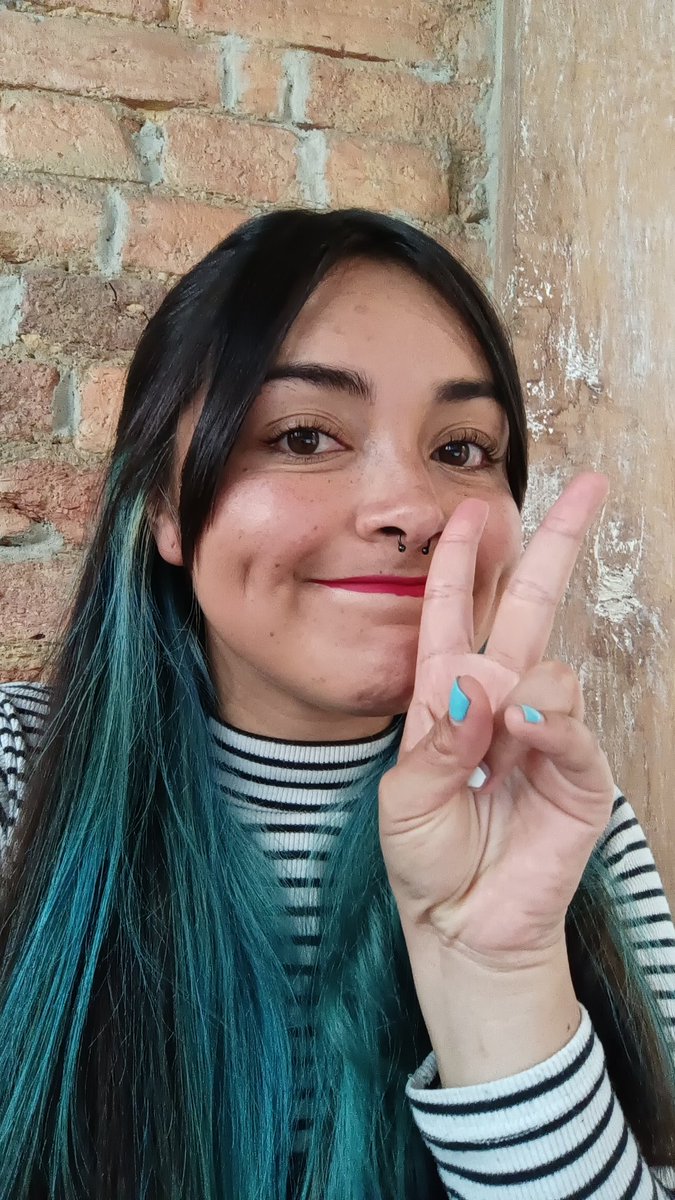 Eri on Twitter: "Pintarme el pelo de colorines es de las mejores decisiones que he tomado en un ...