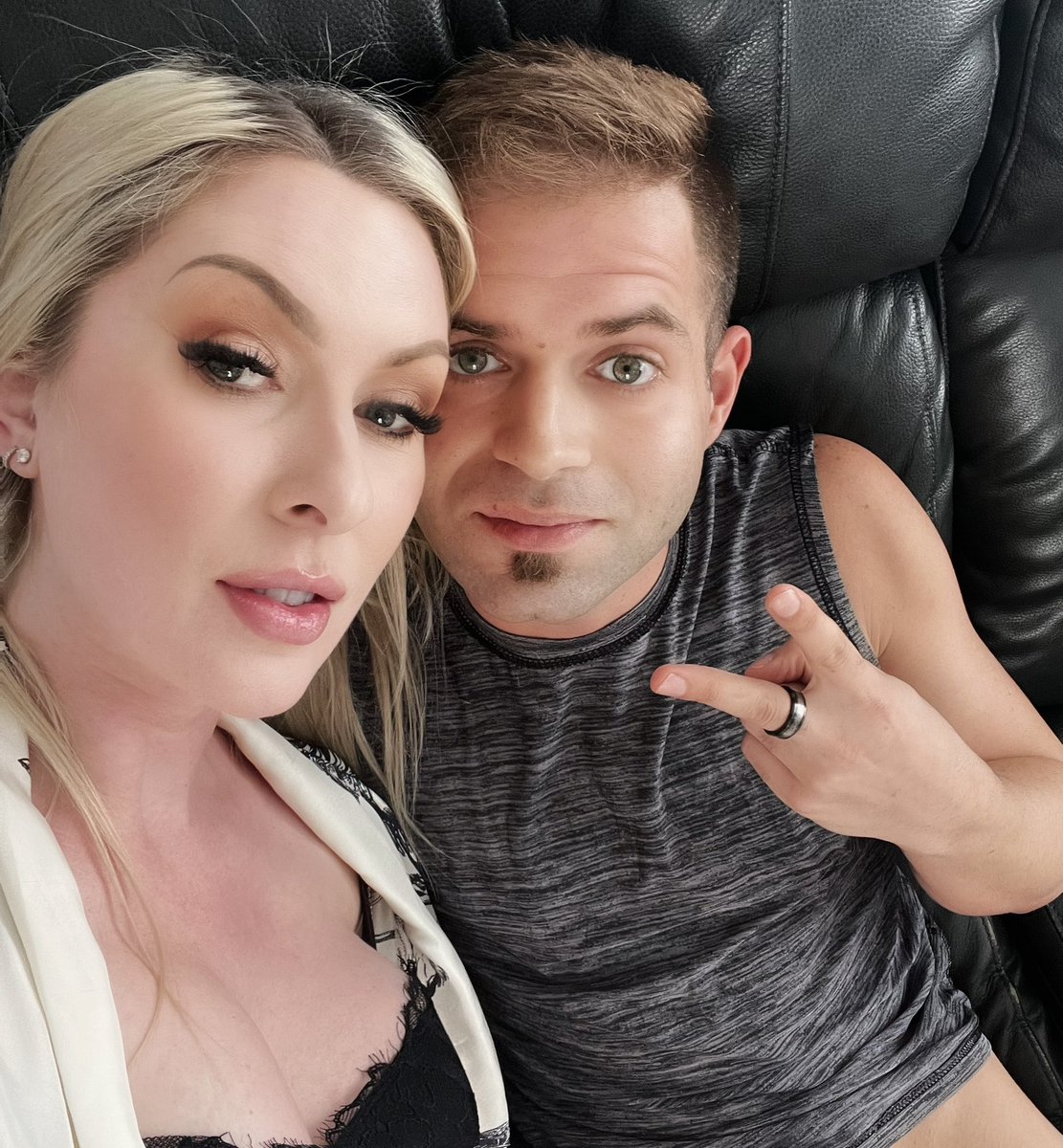 Teamskeet On Twitter Rt Sydneypaigexxx On Set For Gotmylf