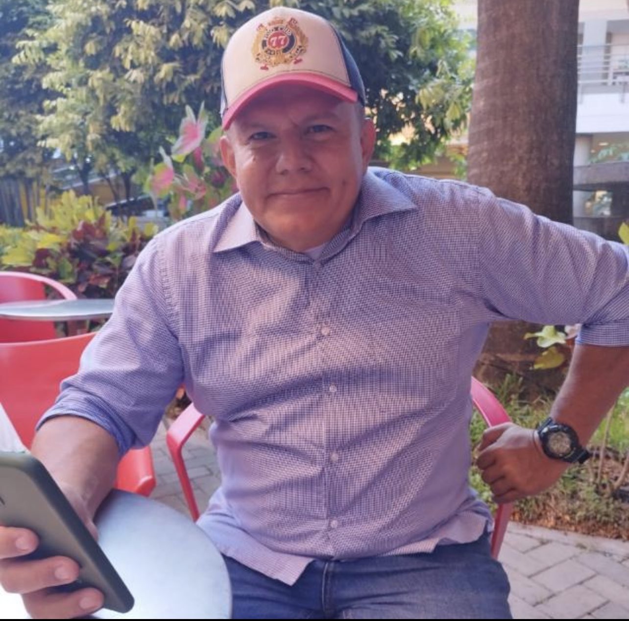 Daniel Coronell on Twitter: "Alguien que se identificó como Carlos Eduardo López, el mismo alias ...