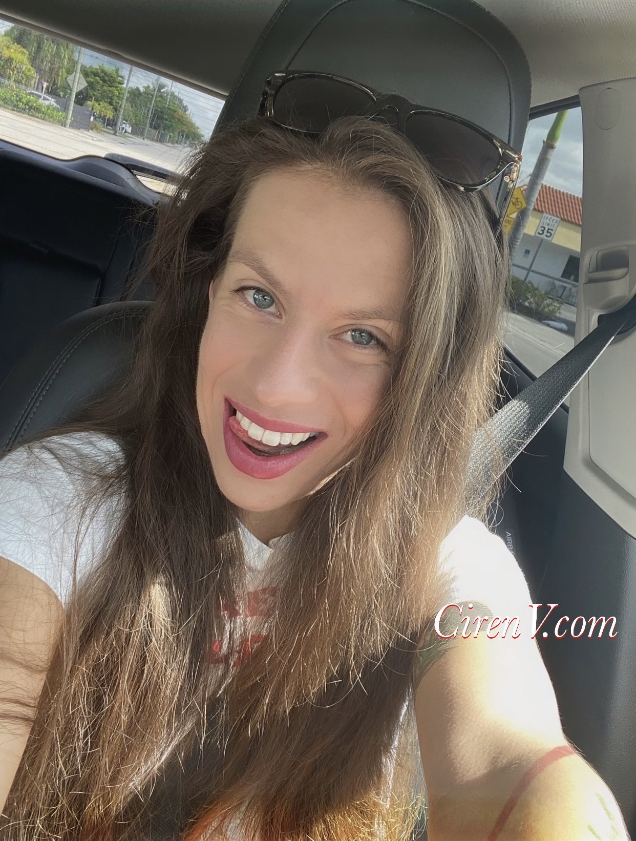 Tw Pornstars Ciren Verde Top 1 Twitter What Naughty Things Are You
