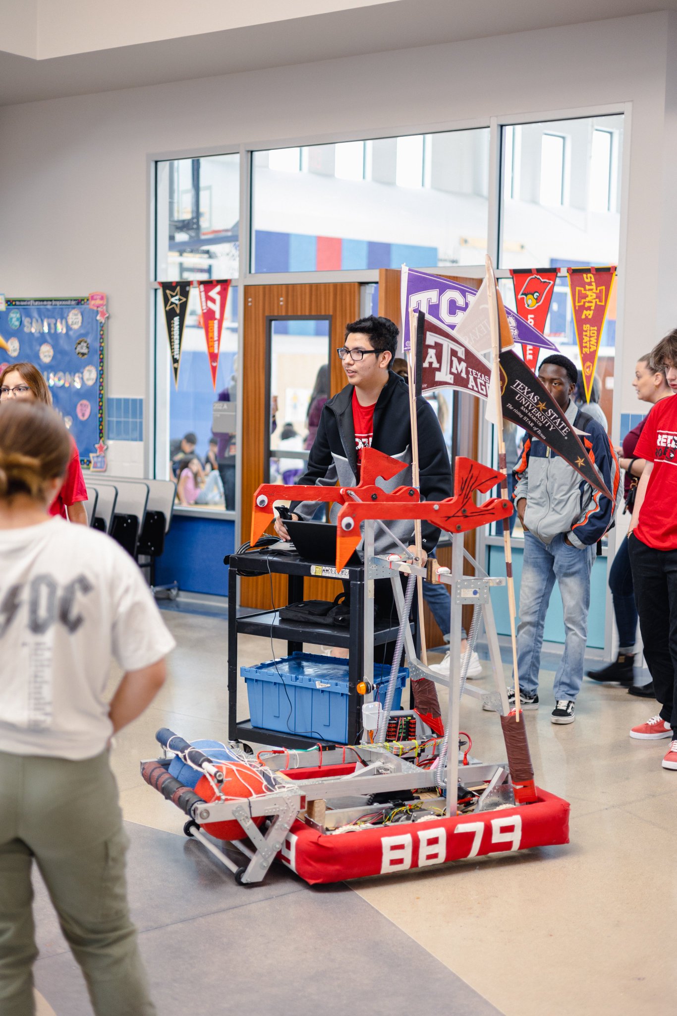 Del Valle ISD on Twitter: "Robotics is our next CTE highlight! Robotics ...
