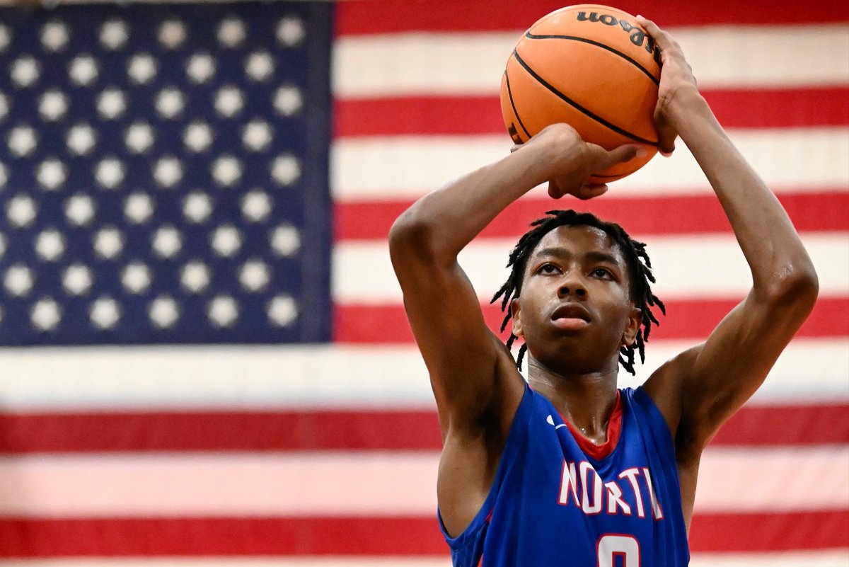 In November, NorthMeckBall's 5🌟 recruit IsaiahEvans26had a memorable ...