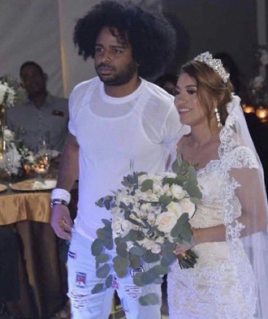 Daily Loud On Twitter Man Goes Viral For His Wedding Fit 👀🤔