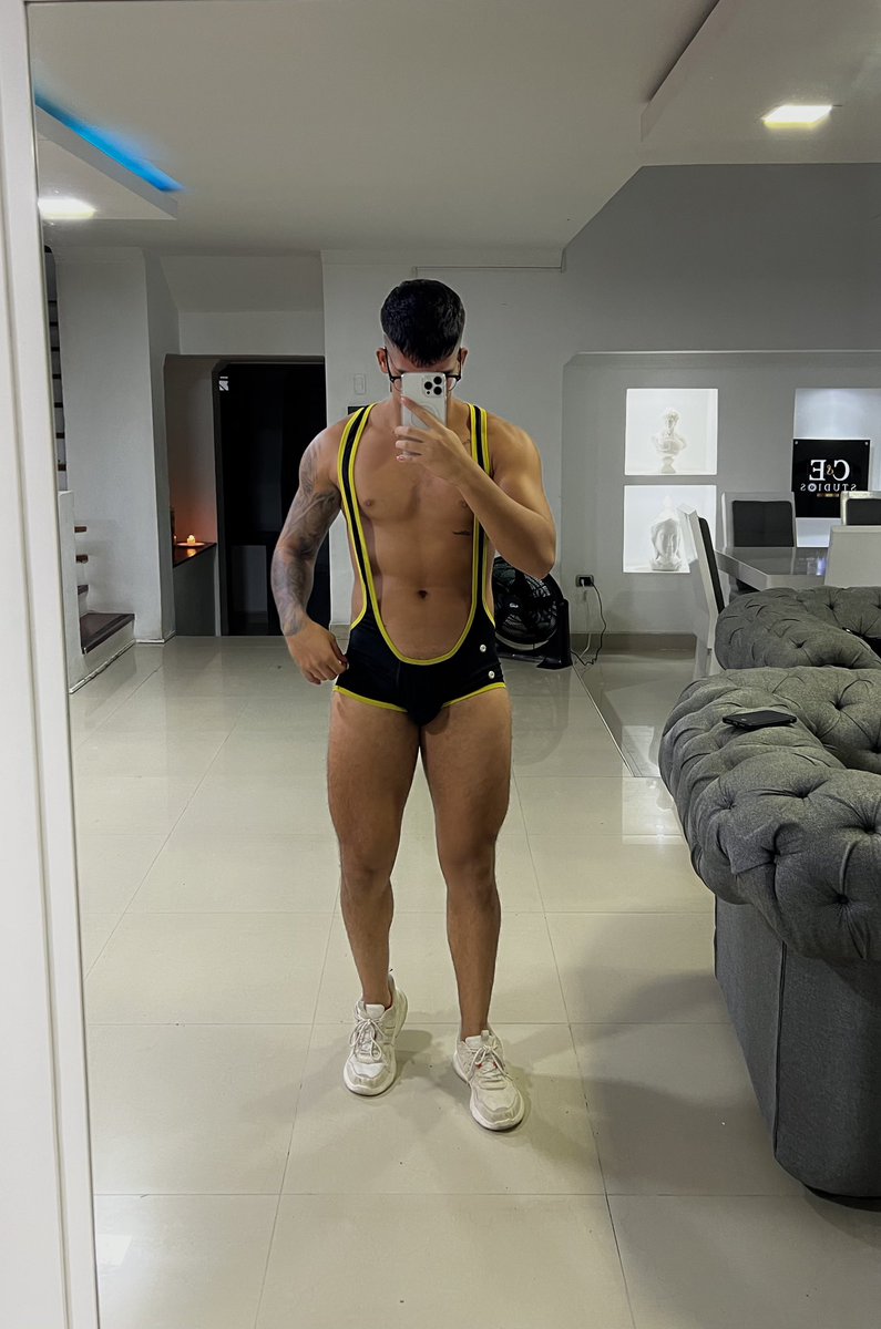 camilo ospina 🔥😈 on Twitter: "http://onlyfans.com/camilo_o16"