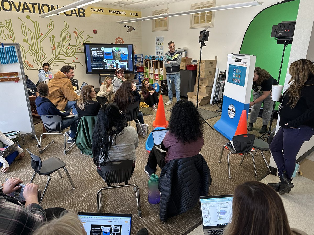 rapidmooc on Twitter: "RT @mission_rusd: Our teachers had a great time learning about the ...