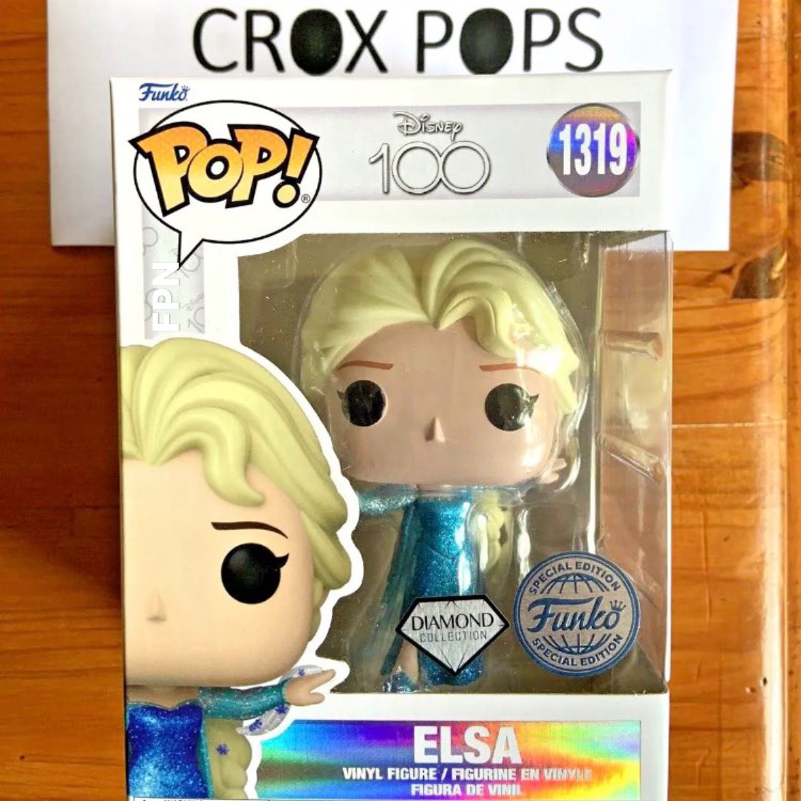 Funko POP News ! on Twitter: "First look in person at the Party City exclusive Diamond Elsa ...