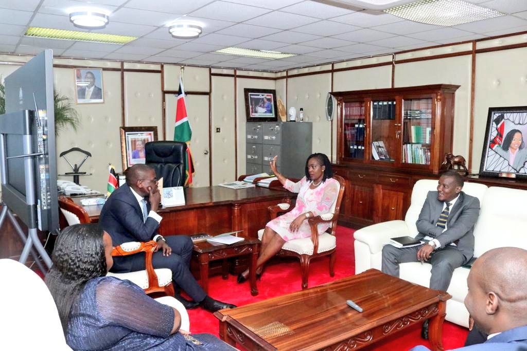 Ministry of Environment, Climate Change & Forestry on Twitter: "The meeting is attended by ...