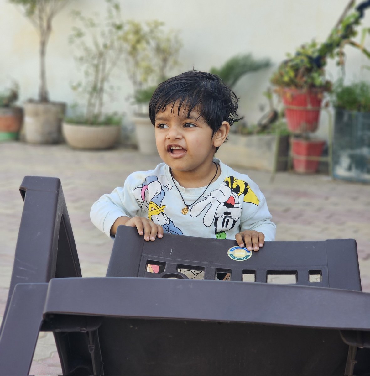 Devanshu Dhandhal on Twitter: "S23 Ultra is just unreal 🥹"