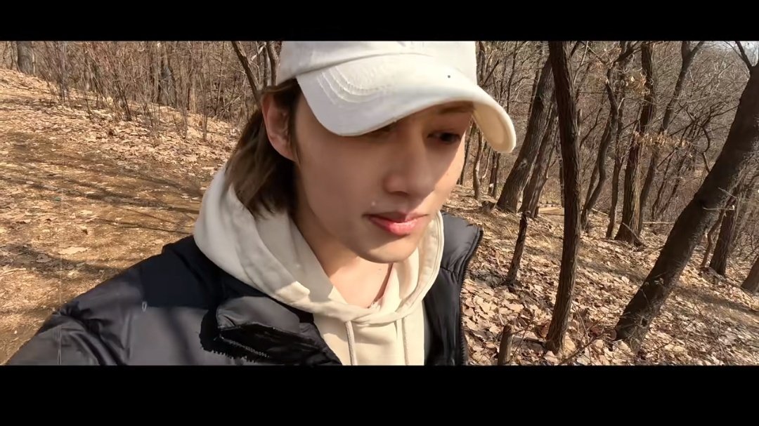 🏳️‍🌈10 miles ||| ఇ ‿ ఇ on Twitter: "RT @__Littlefrog: JUN’s VLOG ｜ไปปีนเชาด้วยกันเถอะ！|แบ่งช่วง ...