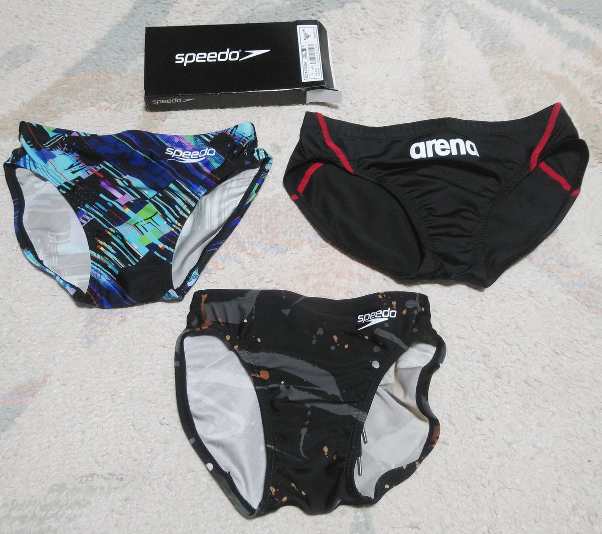 競泳水着コレクター on Twitter: "#競泳水着 #競泳水着が需要あると聞いて #競泳水着が好き #競パン #speedo #arena 後､帰り名古屋某所のスポーツショップで競パン ...