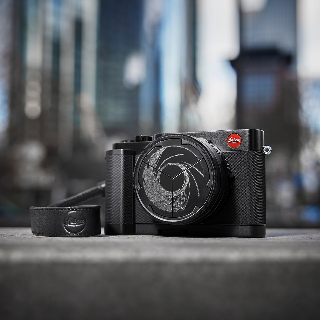 James Bond on Twitter: "The @leica_camera D-Lux 7 007 Edition camera is released today in a ...
