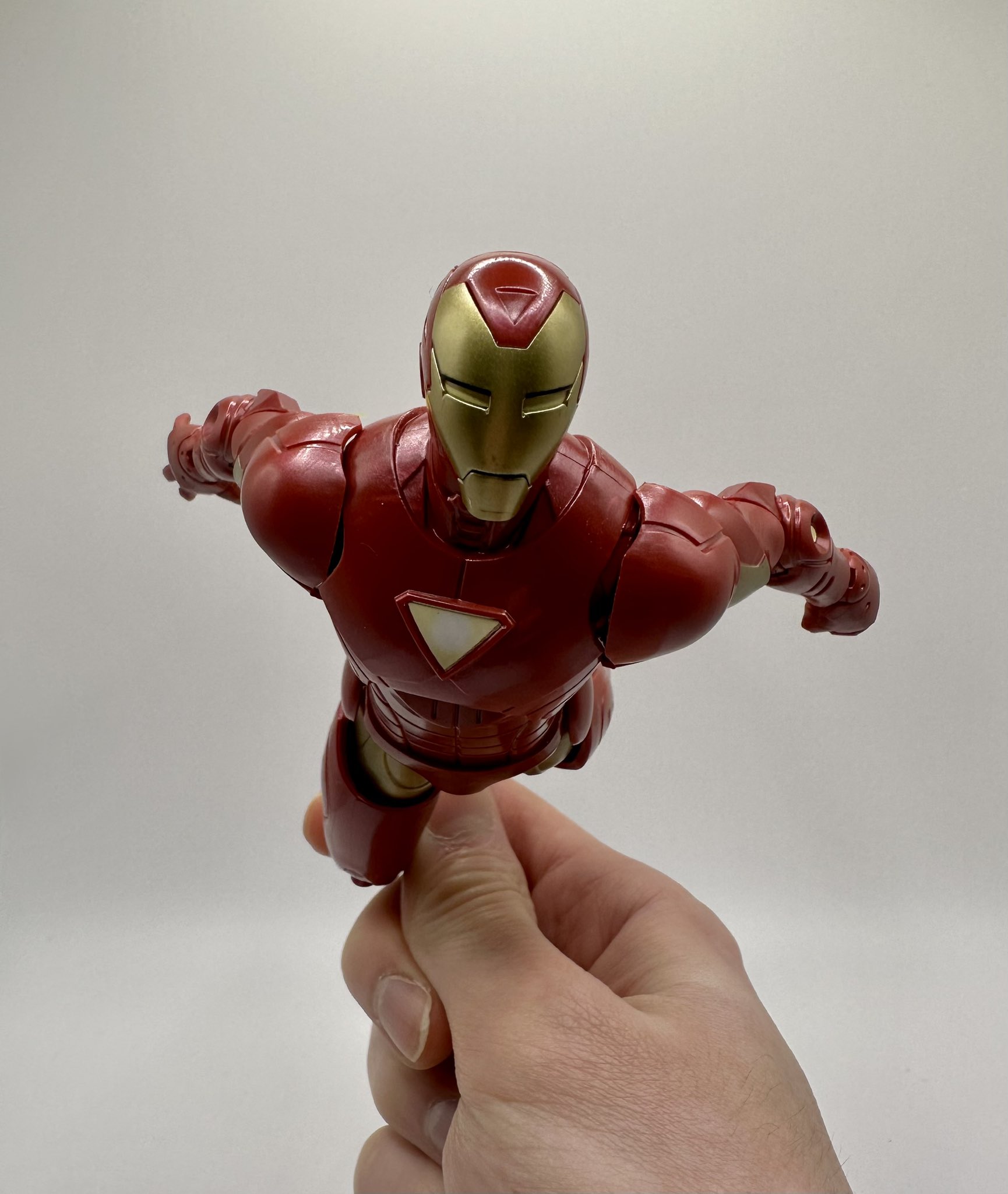 Extremis Iron Man Figure