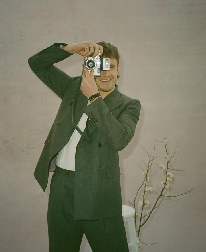 ًartemis ! on Twitter: "RT @paulmescalfiles: 📸 Paul Mescal by Eric Ray Davidson for PEOPLE!"