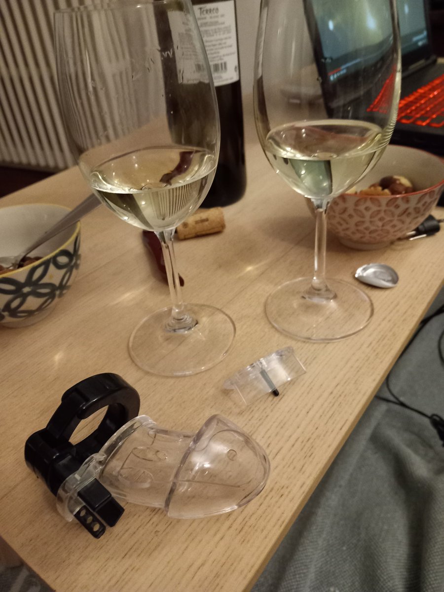 Kinky Caged Fox On Twitter A Kinky Regular Sex Friend Said That If I