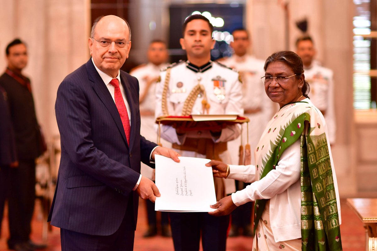 PIB India on Twitter: "Envoys of five nations present credentials to the President # ...