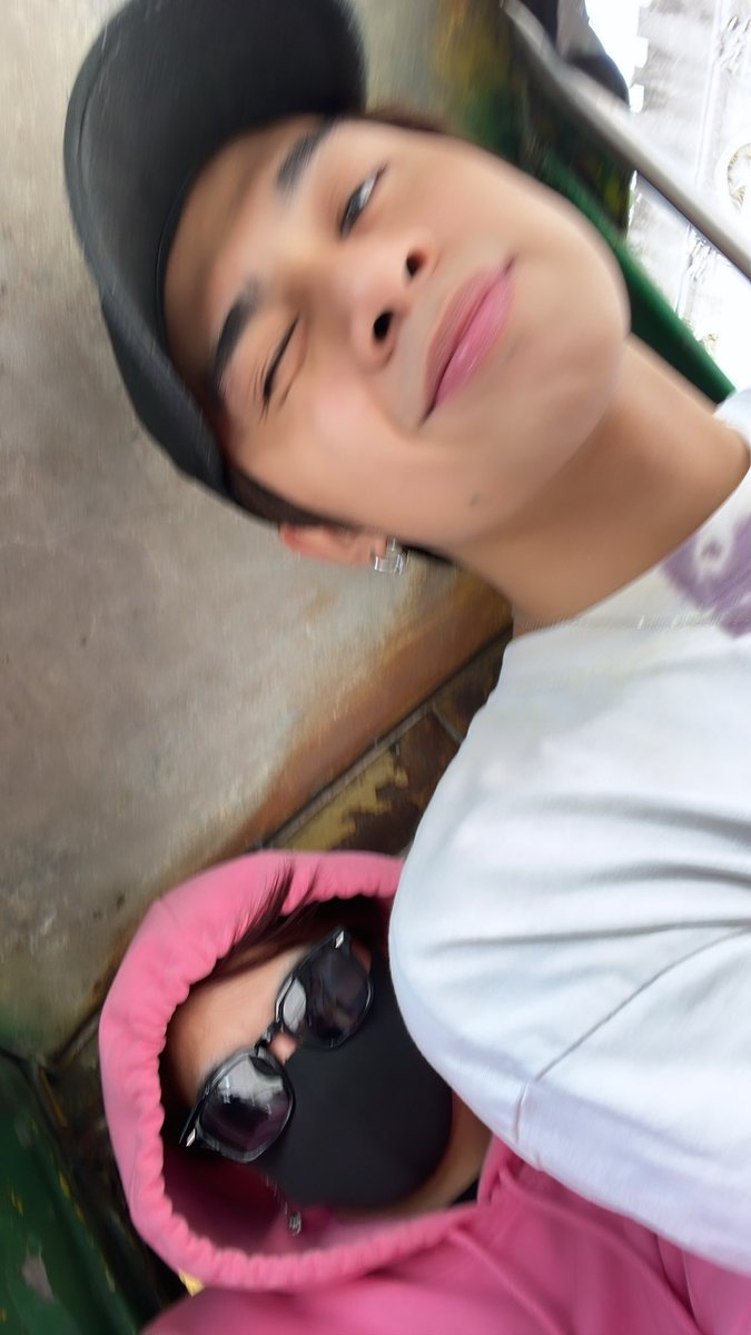 annika｡⁠･⁠:*:⁠･⁠ﾟ⁠ on Twitter: "RT @russulaurente13: Ikaw lang nakapag pasakay sakin ng Tricycle ...
