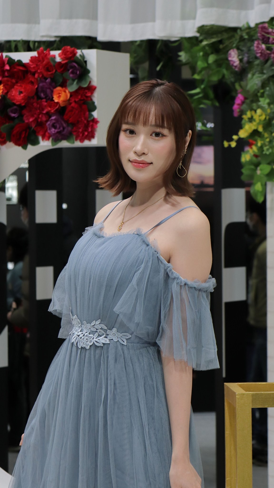 No thanks on Twitter: "CP＋2023 パシフィコ横浜 2023.2.24 富士フィルムブース #まおと #綾瀬まお #コスプレイヤー #モデル #レースクイーン ...