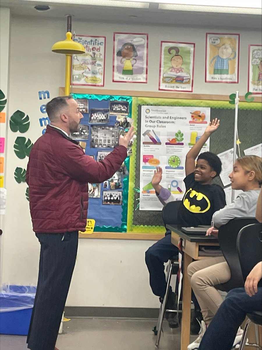 In your neighborhood this week, Chief Meteorologist Gil Simmons visited ...