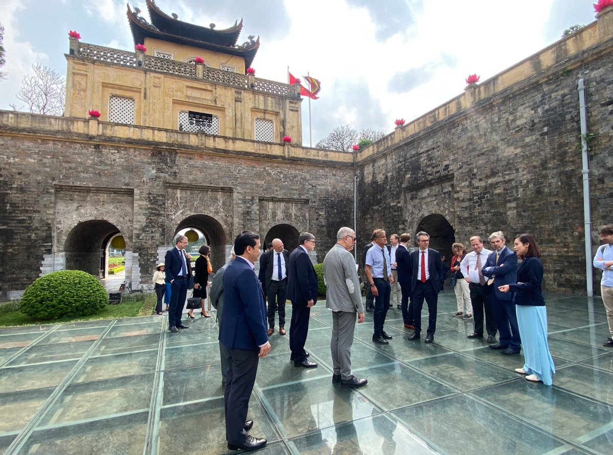 European Parliament in ASEAN on Twitter: "📷 Behind the scenes of this week's @EP_ForeignAff ...