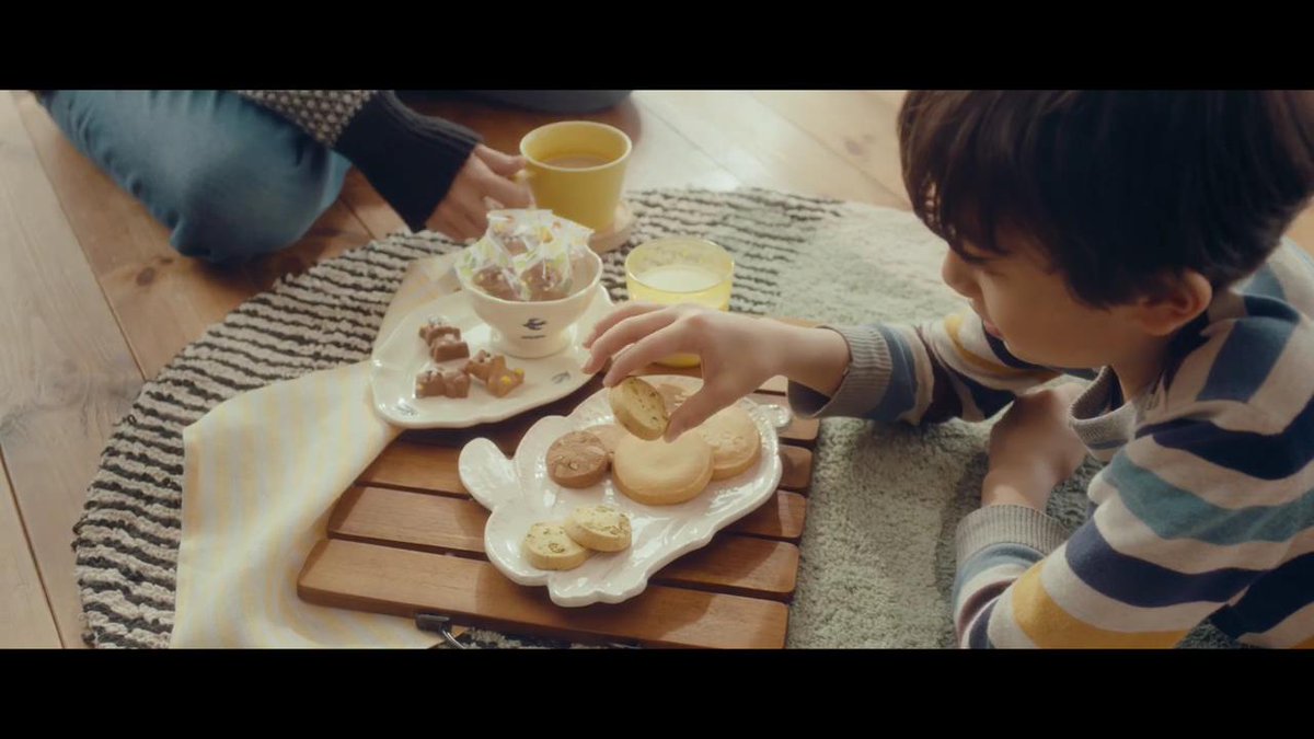 動画NOW on Twitter: "ロイズ のCM 「ロイズホワイトデー」篇。 https://douganow.jp/archives/20230224320537.html…"