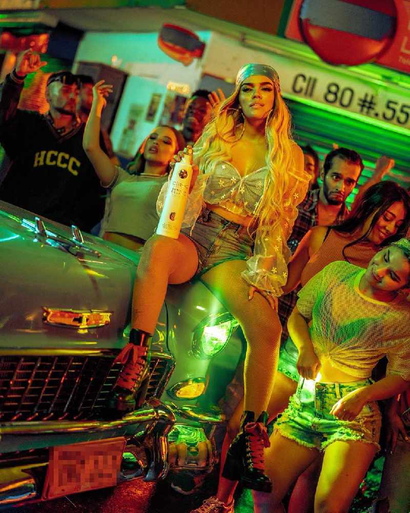 Karol G Charts on Twitter: "After years "TQG" (20M) has broken "MI CAMA ...