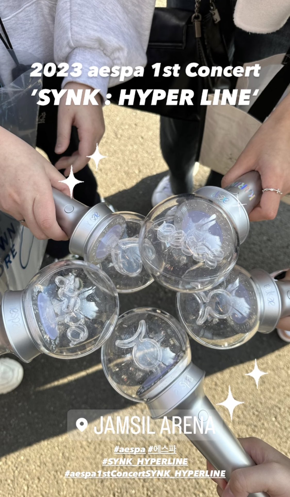 َ on Twitter: "let’s gooooo!!!! SYNK WITH AESPA DAY1 #aespa #SYNK_HYPERLINE #aespa1stConcertSYNK ...