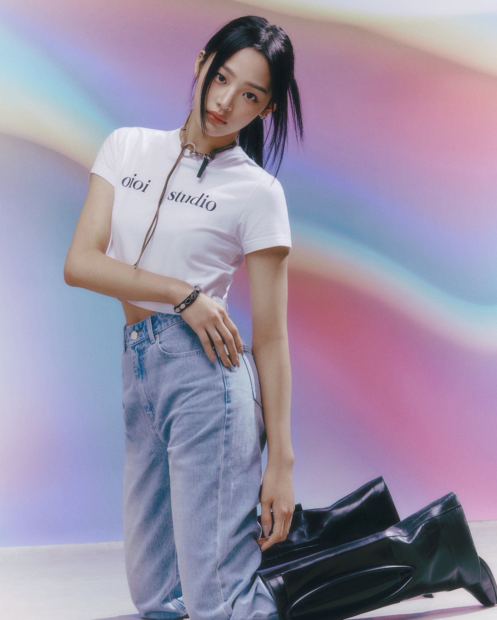 NewJeans Loops 🐇 on Twitter: "O!Oi 23SS Denim with NewJeans #뉴진스 #NewJeans #민지 #Minji https://t ...