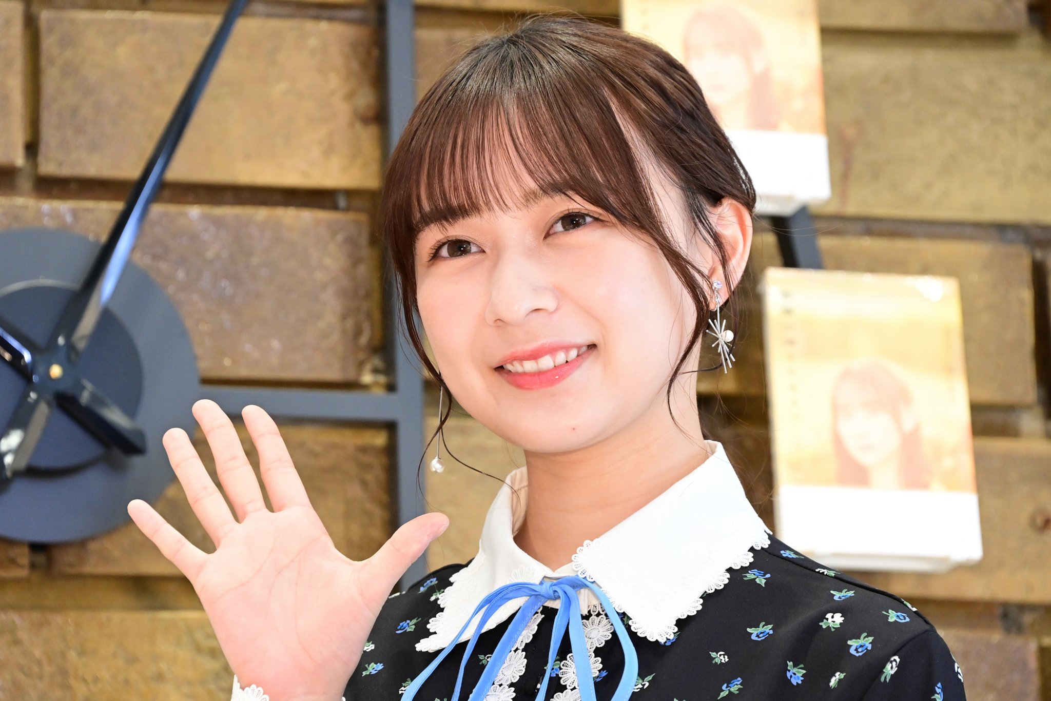 ENCOUNT on Twitter: "【イベント写真📸】 #乃木坂46 の #鈴木絢音 さんが、書籍『#言葉の海をさまよう』の刊行記念イベントに出席🎊 “辞書”への並々ならぬ思いを語りまし ...