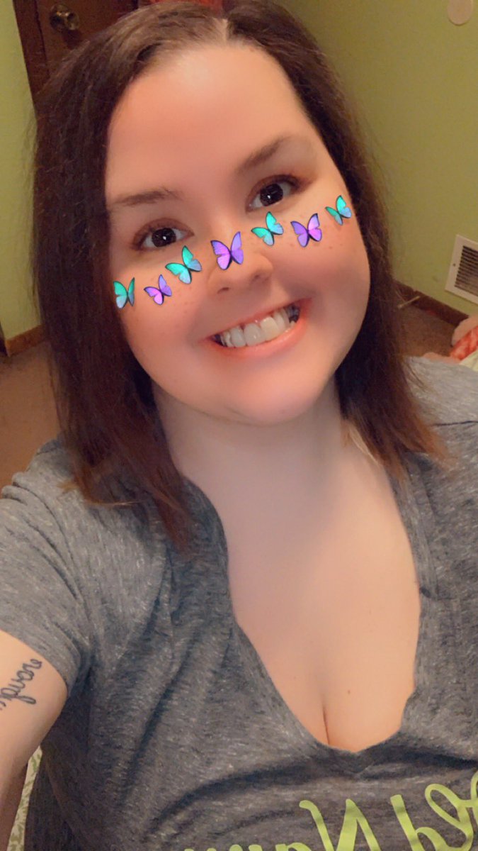 👑snarky Princess👑 On Twitter Who Wants To Cum On This Pretty Face 💦 💦