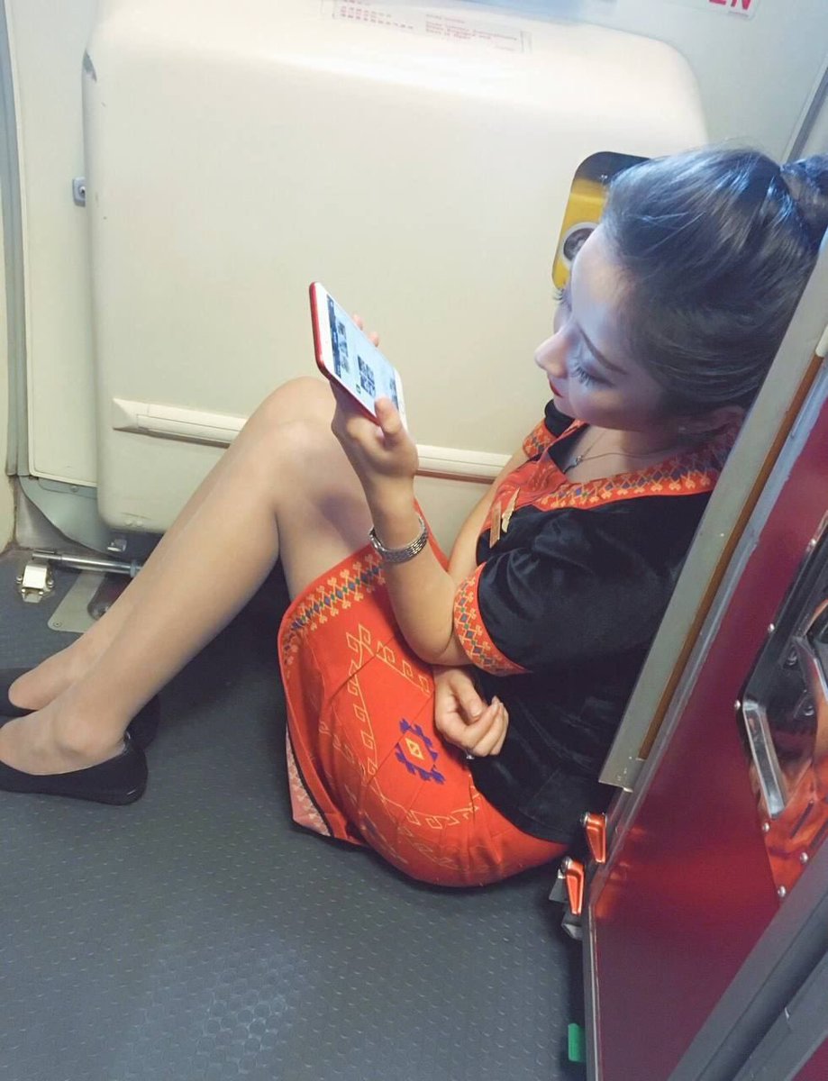 洪世贤 on Twitter: "不经意的看见了，内部群组私信进群https://t.me/+kOlfGGvRGYRhNTQx…"