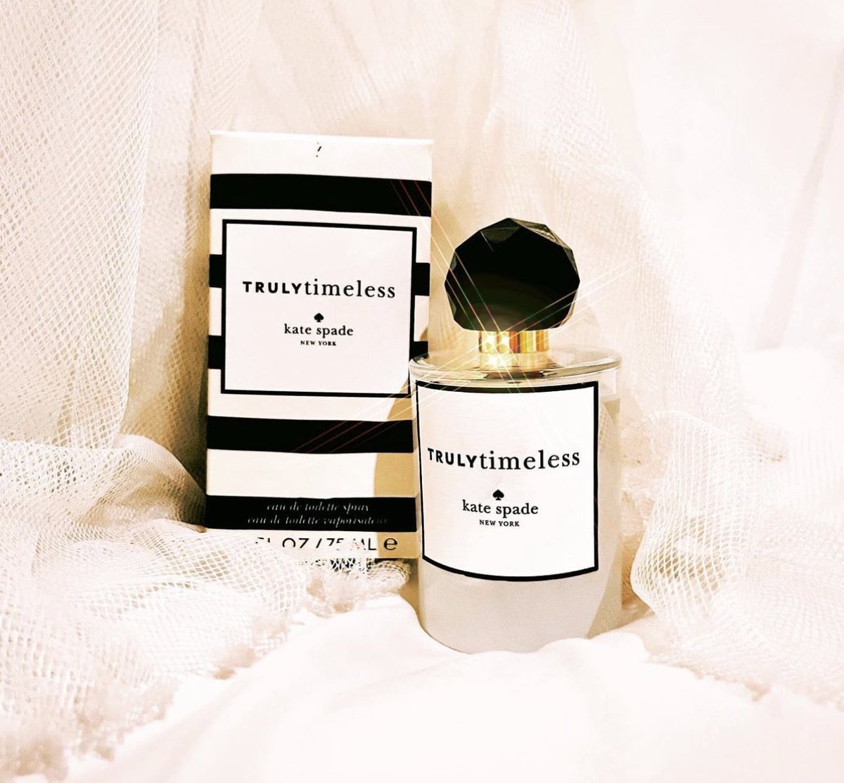dreamxperfume on Twitter: "Kate Spade - Truly Timeless EDT 75ml กล่องซีล 🖤🤍 ️ 990 บาท ️ #พร้อมส่ง"