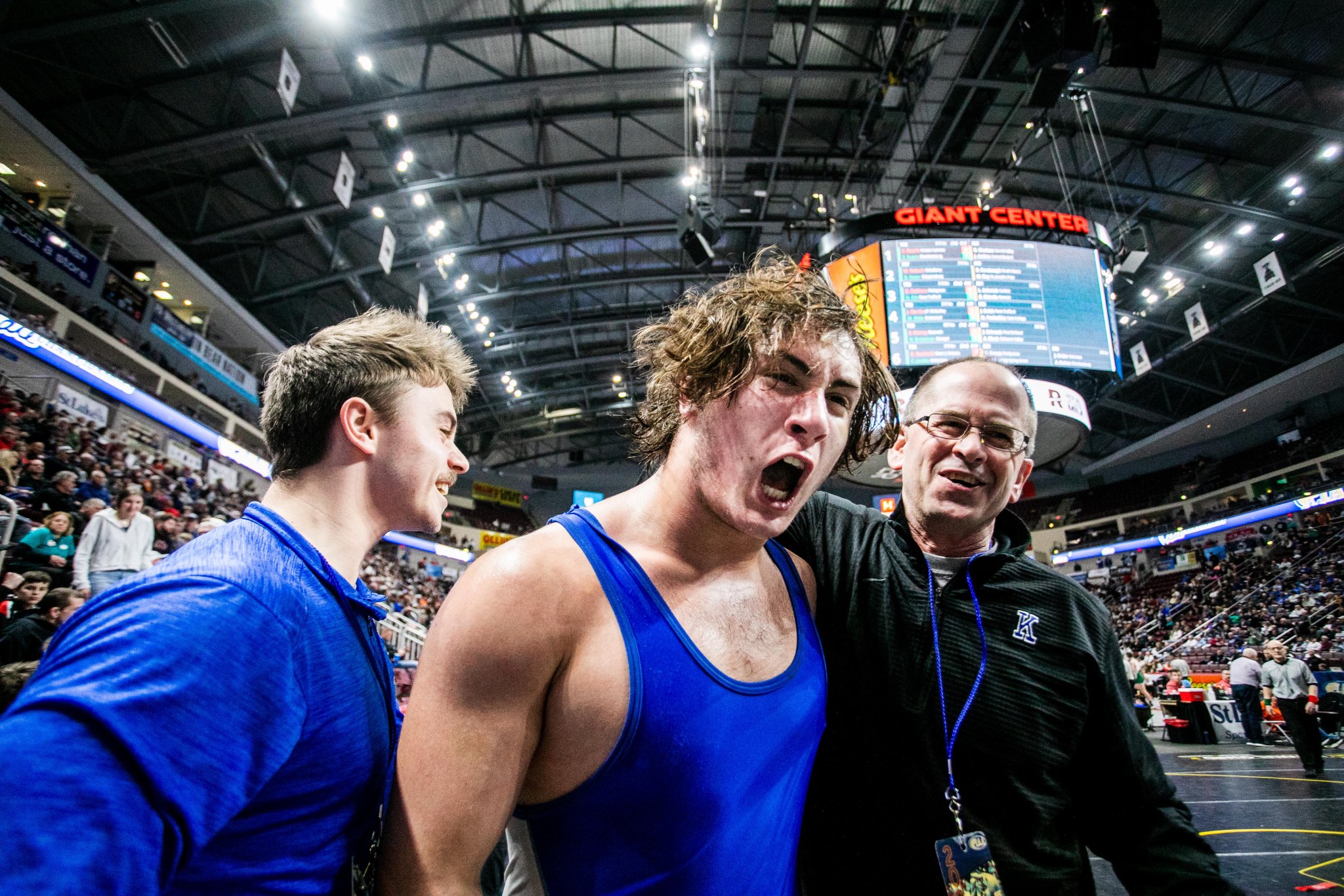 nate heckenberger on Twitter: "Kennett's John Pardo reaches the Class 3A 215-pound semifinals at ...