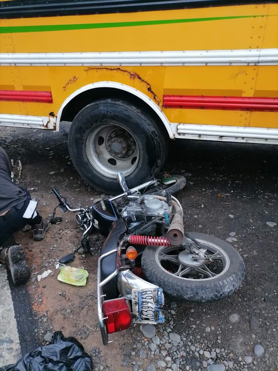 Alerta Noticias On Twitter Motociclista Casi Pierde La Vida Tras