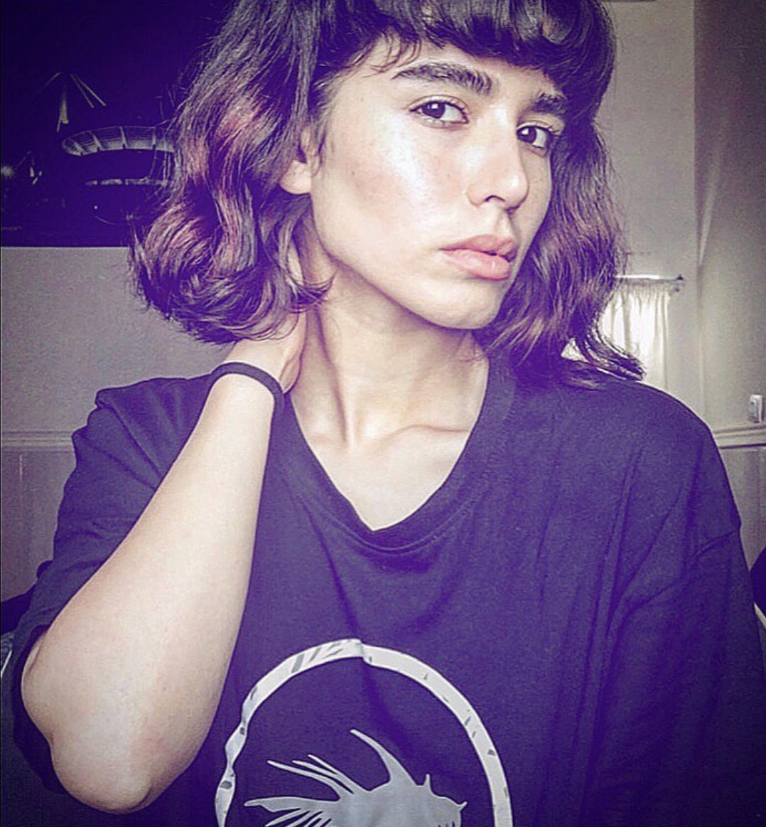 Farid Vahid on Twitter: "La prise de parole de Zahra au vue de tous les risques qu’elle encoure ...