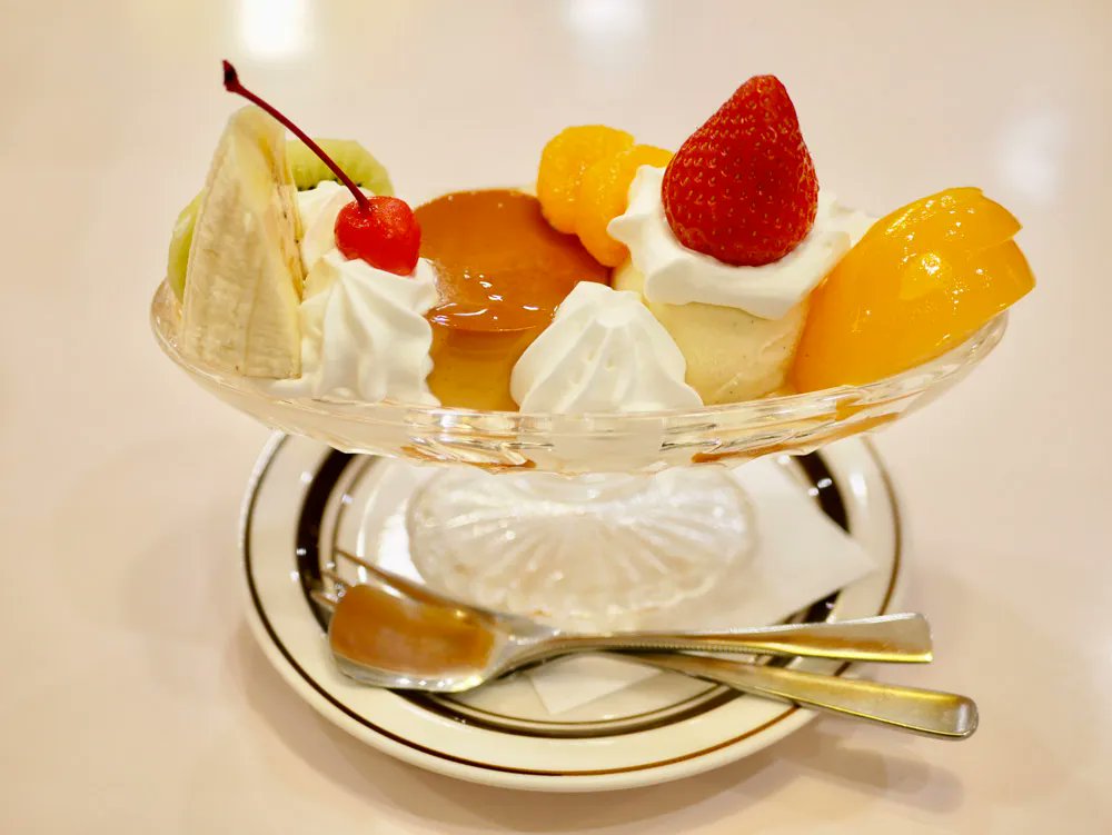 GINZA on Twitter: "80年代好きライターがおすすめする純喫茶をまとめて紹介。レトロな店内でほっと一息。https://ginzamag.com/culture ...