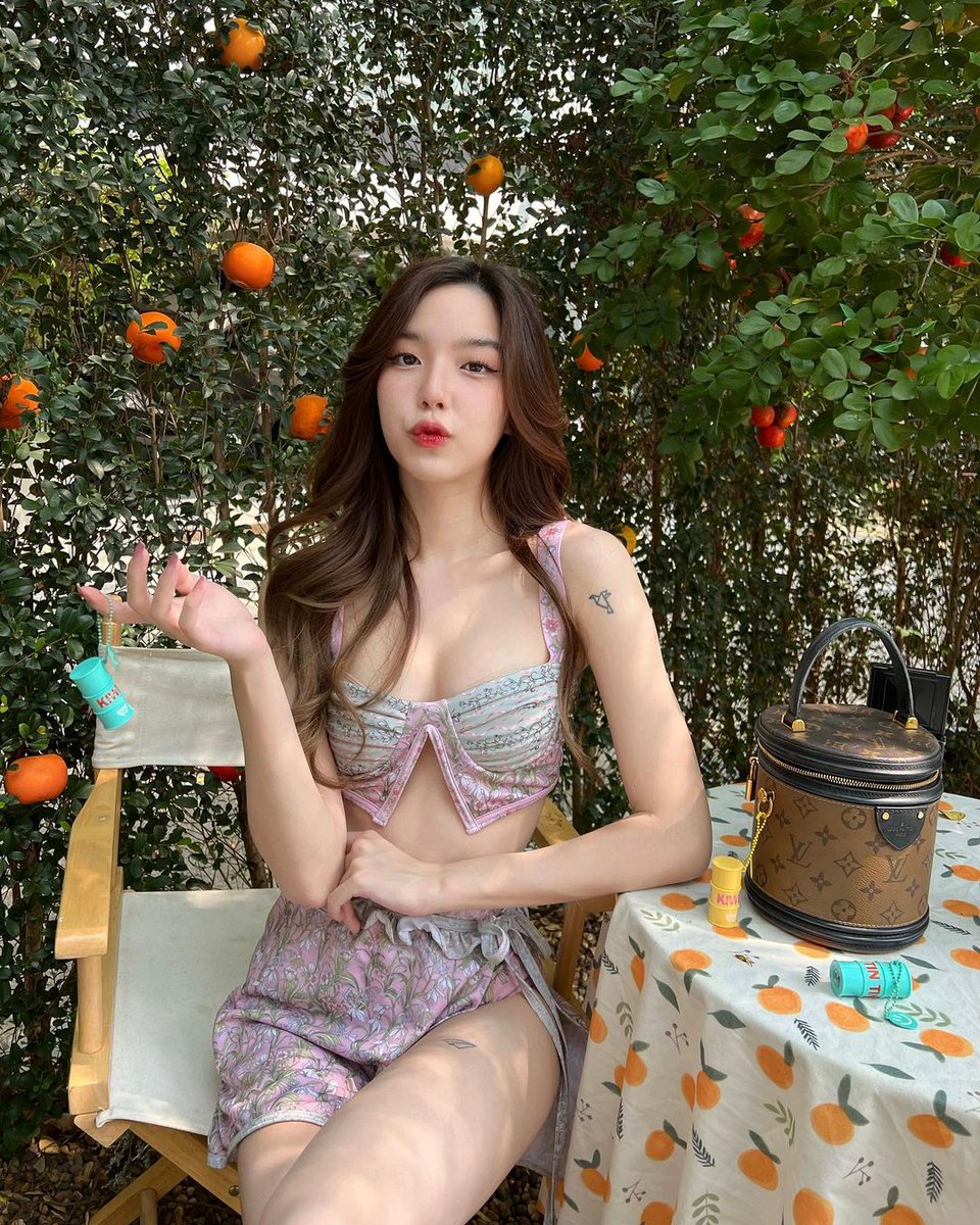 GIF on Twitter: "Ig..n.niniee"