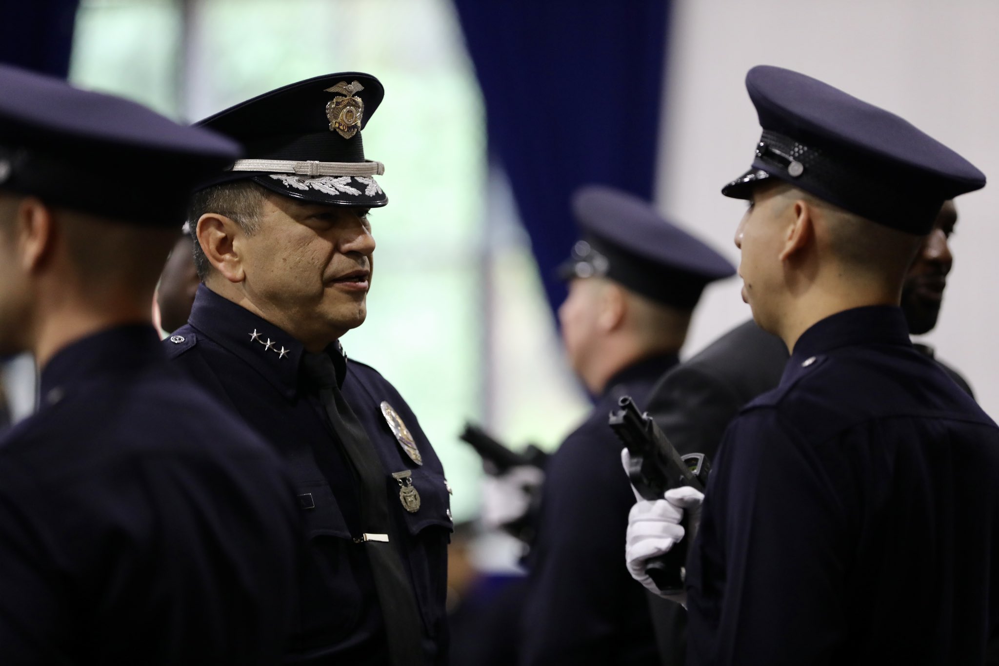 Lapd Ranks Nearly 700 Undercover Officers Sue City, LAPD For Releasing