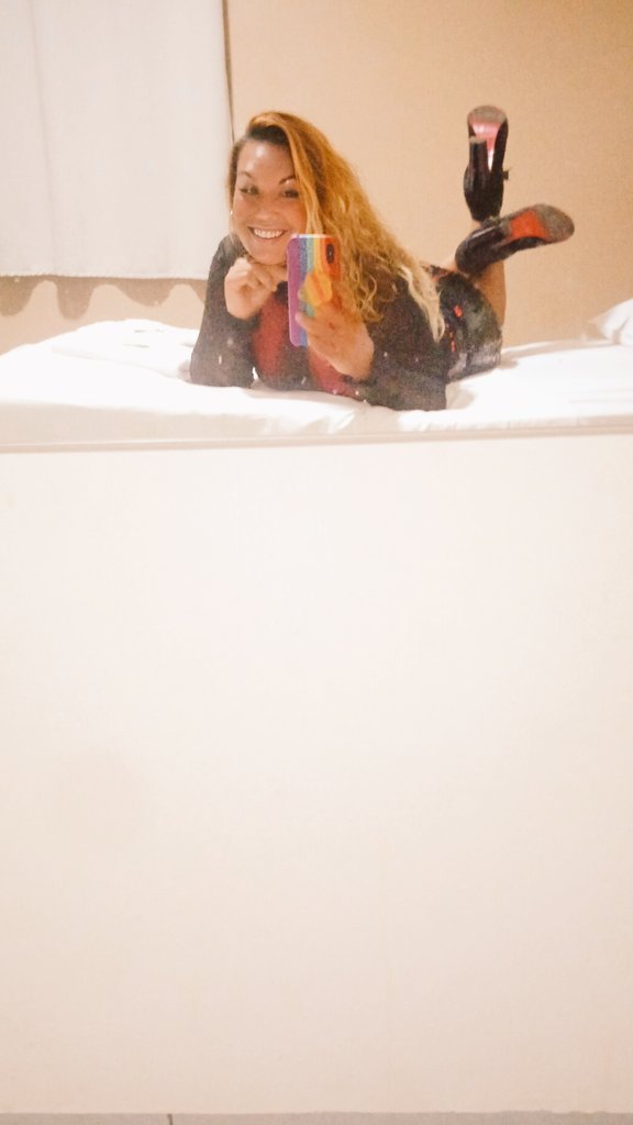 Rafaella Coutty trans.... on Twitter: "sexta feira cheia de prazer...."