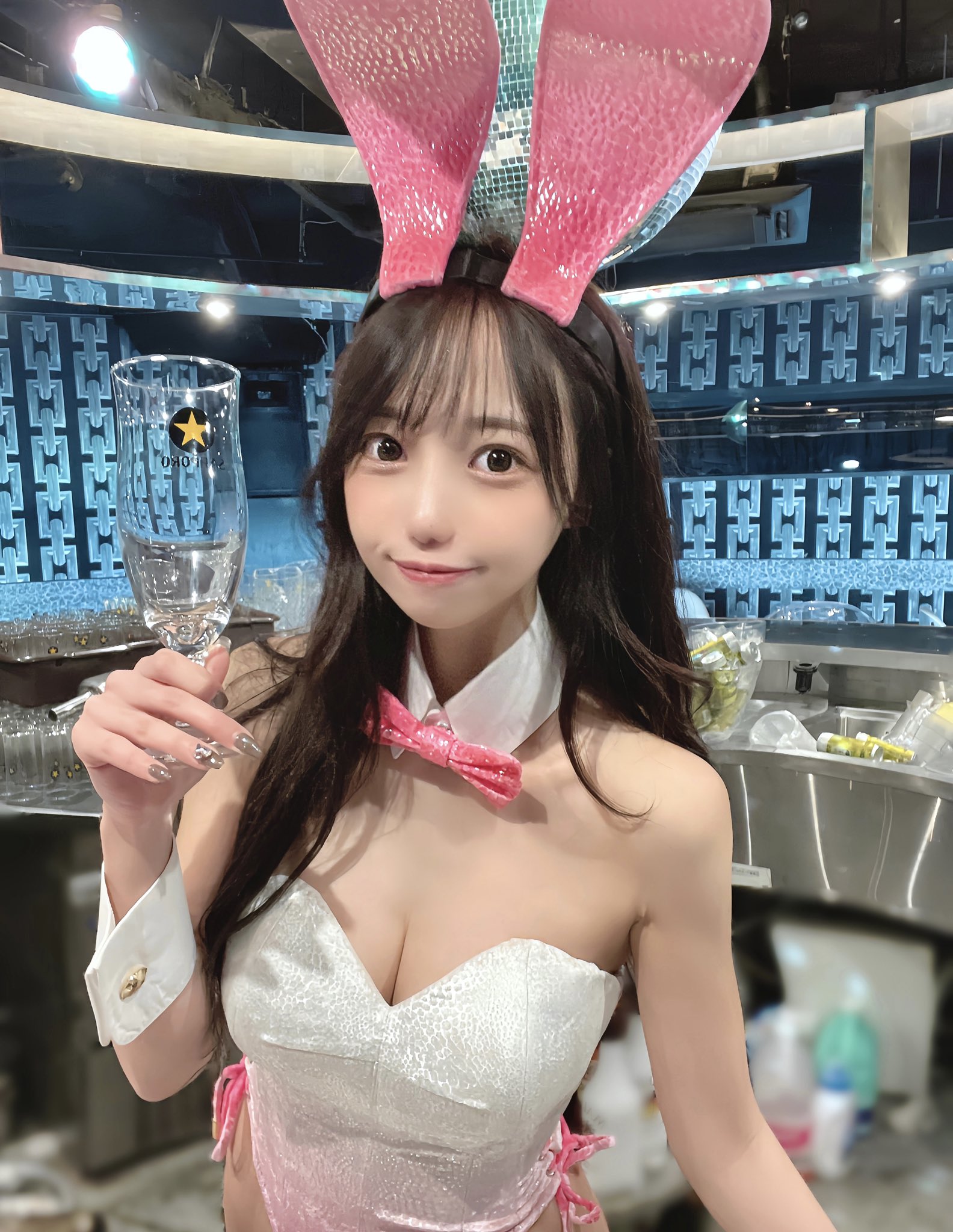 弓川いち華 ミスFLASH2023グランプリ👑 on Twitter: "お疲れ様です🌙 一杯いかがですか？🍺 https://t.co/qO4CdKUxdF" / Twitter