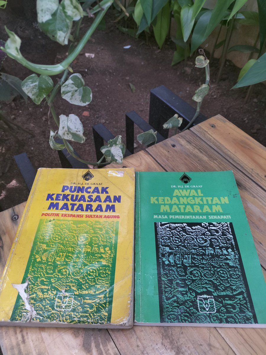 Ig Warungsejarahri On Twitter Paket Buku Karya Dr H J De Graaf