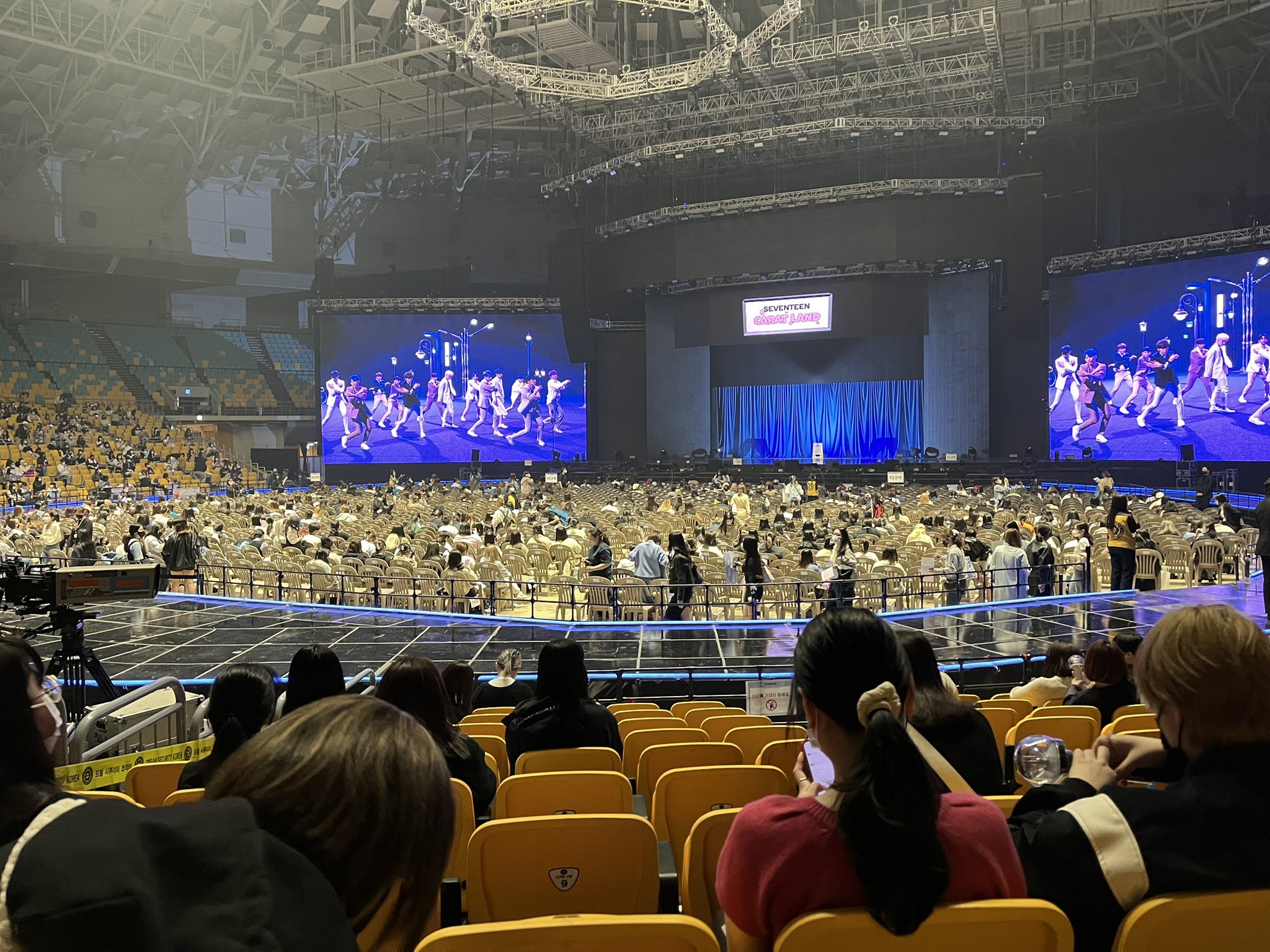 포밍 on Twitter: "KSPO dome 시야 공유! 1층 6구역 10열 카메라 확대X/체감시야 https://t.co/H06DW3jxrZ" / Twitter