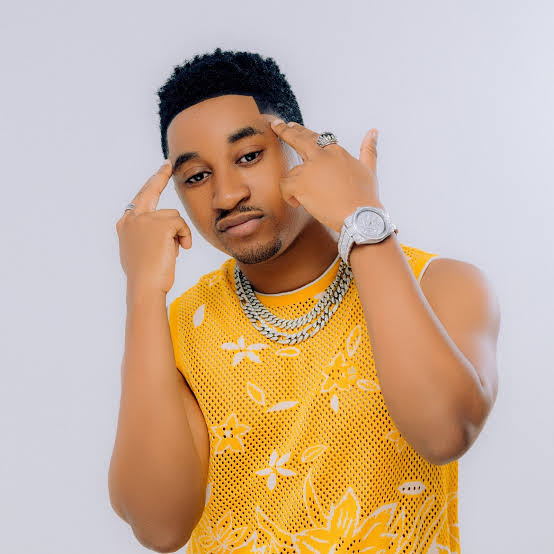 MAISHA NI SAFARI kutoka kuwaandikia nyimbo wasanii wenzake mpaka kuwa ...