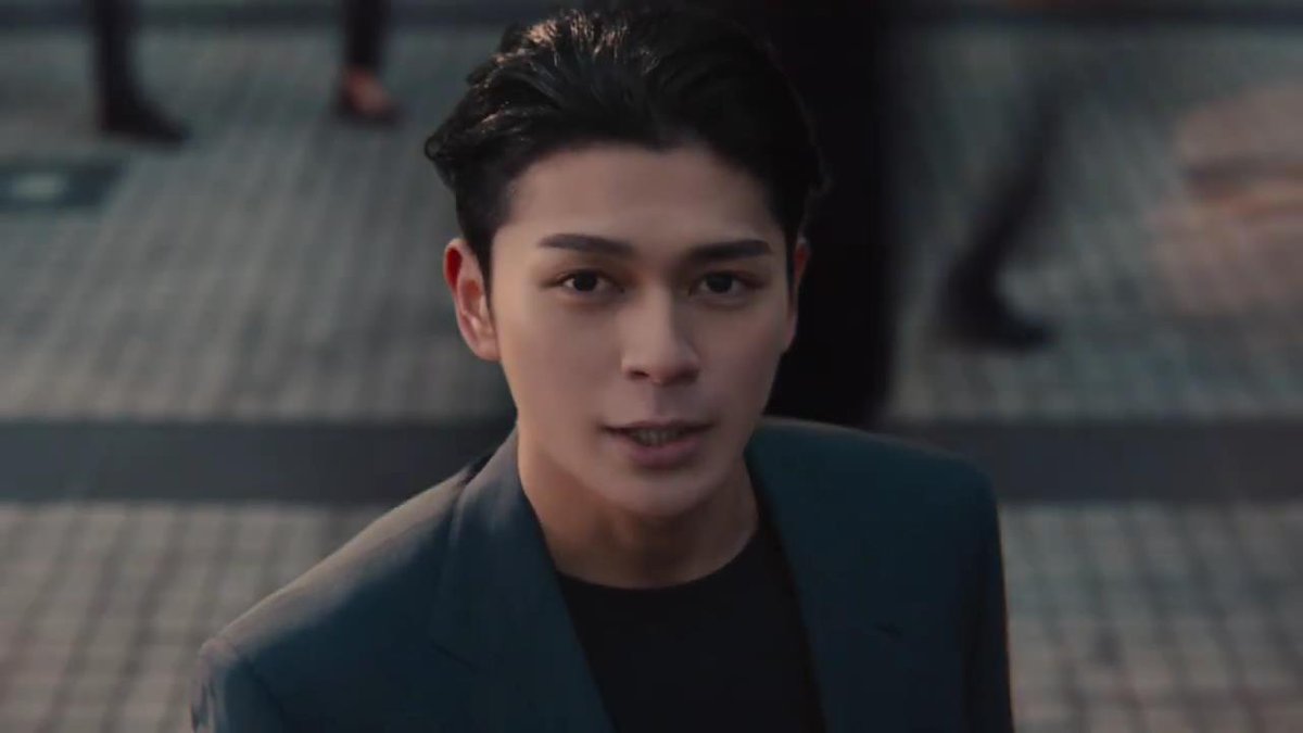 動画NOW on Twitter: "眞栄田郷敦 が出演する エン・ジャパン AMBI のCM「社会は、仕事で変えられる。」篇。 https://douganow.jp/archives ...