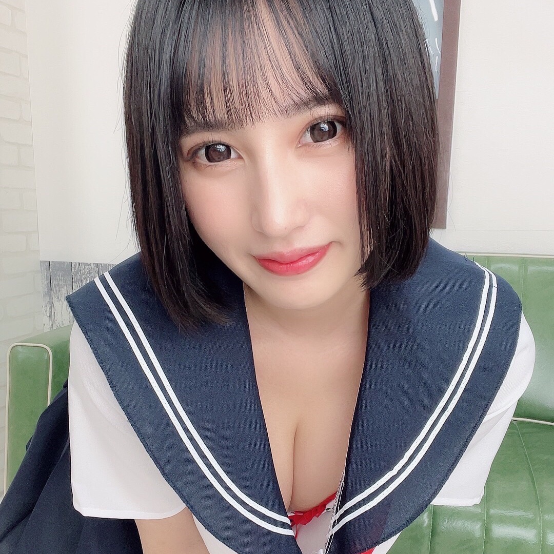 小日向 奏音 1stDVDミルキー・グラマー3/24発売 on Twitter: "(@ 3/24DVD発売小日向奏♪̊̈🐿 ID:857064942 ) ただいまDokiDoki Live ...