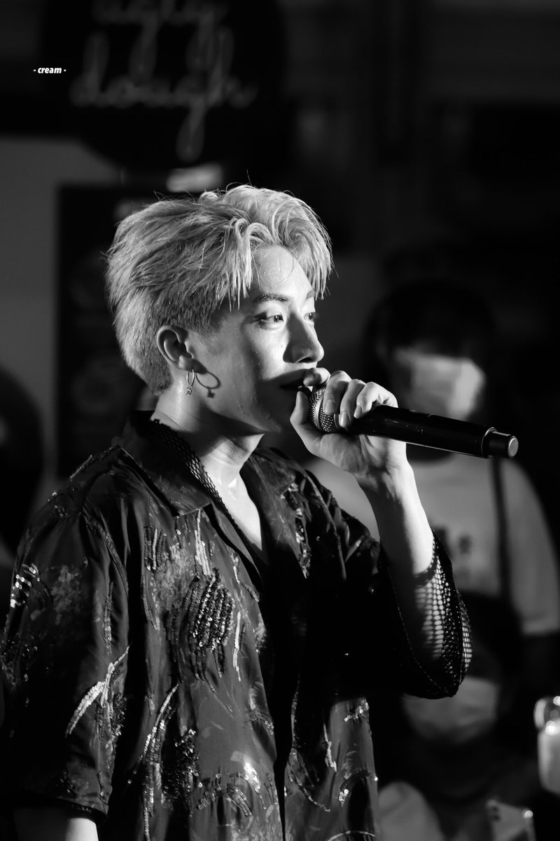 วฮ l catch the night🌃 on Twitter: "RT @cc_cream30: เท่ทุกวันเลยแกกกก 🥰🥰 #JUNG_PERSES #PERSES ' # ...