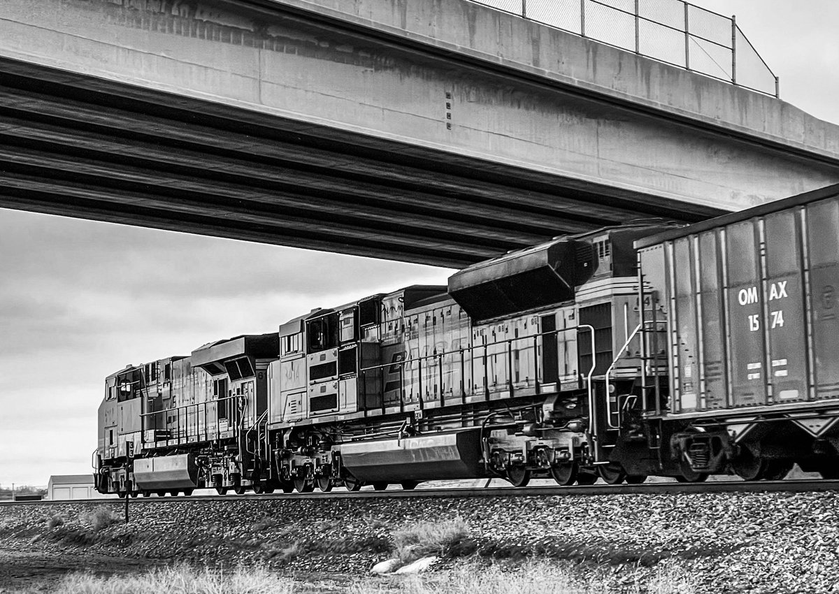 Vern On Twitter Another Set Just Because ⚫️⚪️😎📸🚂🎨thank You All For