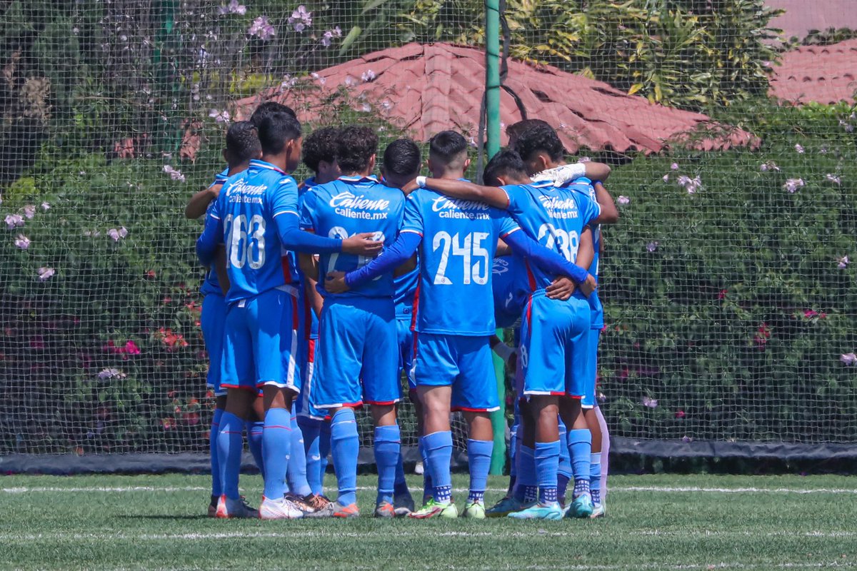 CRUZ AZUL on Twitter: "LO GANÓ CRUZ AZUL SUB18 😍💙 Con gol de Rodrigo Cruz, La Máquina Sub18 ...